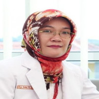 drg. Irma Rachmatina, Sp.KG, Dokter Gigi Spesialis Konservasi Gigi - Okadoc